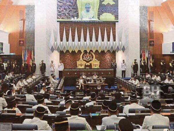 Terkini: 90 MP luar negara gesa Parlimen di Malaysia bersidang