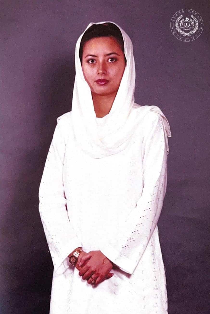 Raja Permaisuri Agong Raja Zarith Sofiah tak boleh lupa tarikh 31 Januari